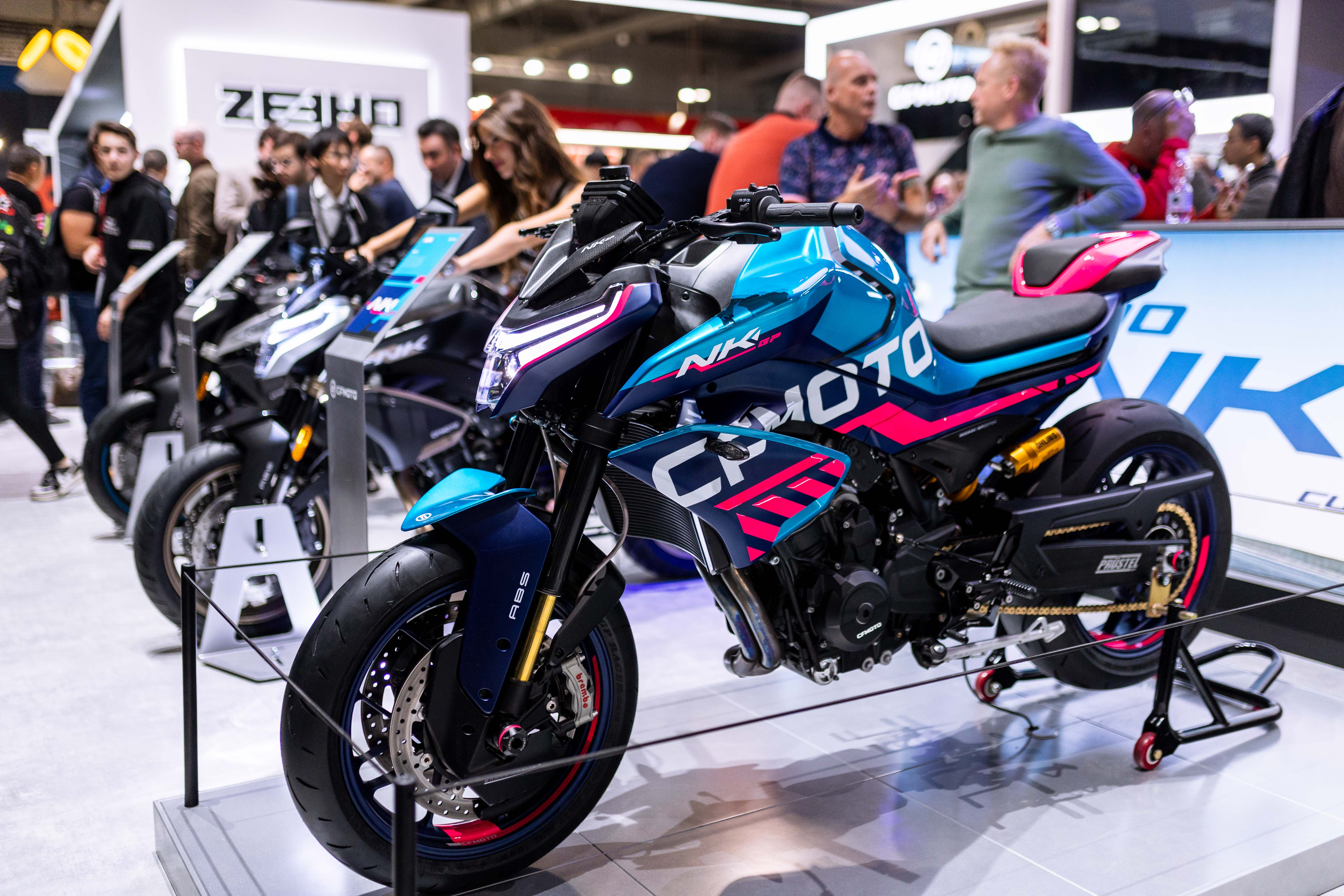 Naujienos iš didžiausios pasaulyje motociklų parodos: motociklininkais ...